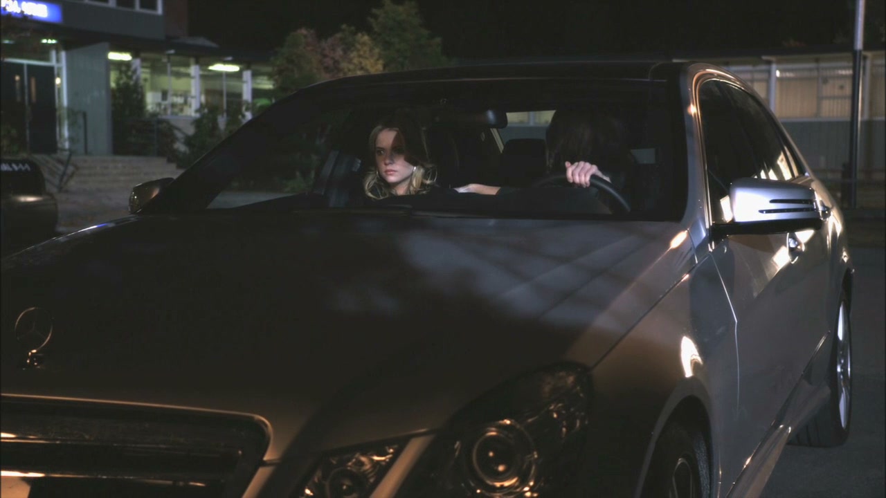 1.01 Pilot - PLL101-01006 - Pretty Little Liars Screencaps
