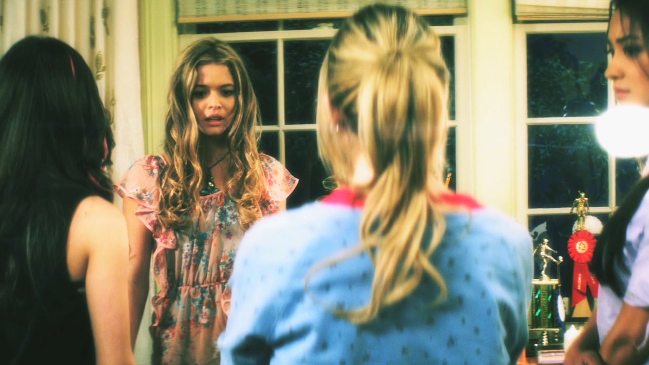1.02 The Jenna Thing - PPL102-00491 - Pretty Little Liars Screencaps