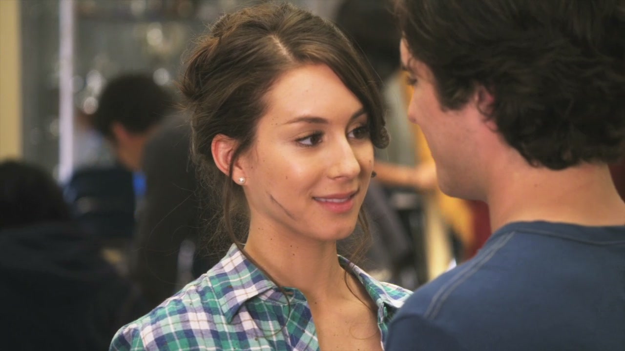 1.06 There's No Place Like Homecoming - PLL106-00349 - Pretty Little ...