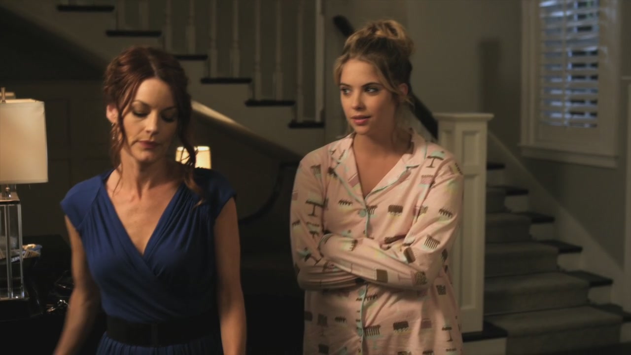 2.13 The First Secret - PLL213-00358 - Pretty Little Liars Screencaps