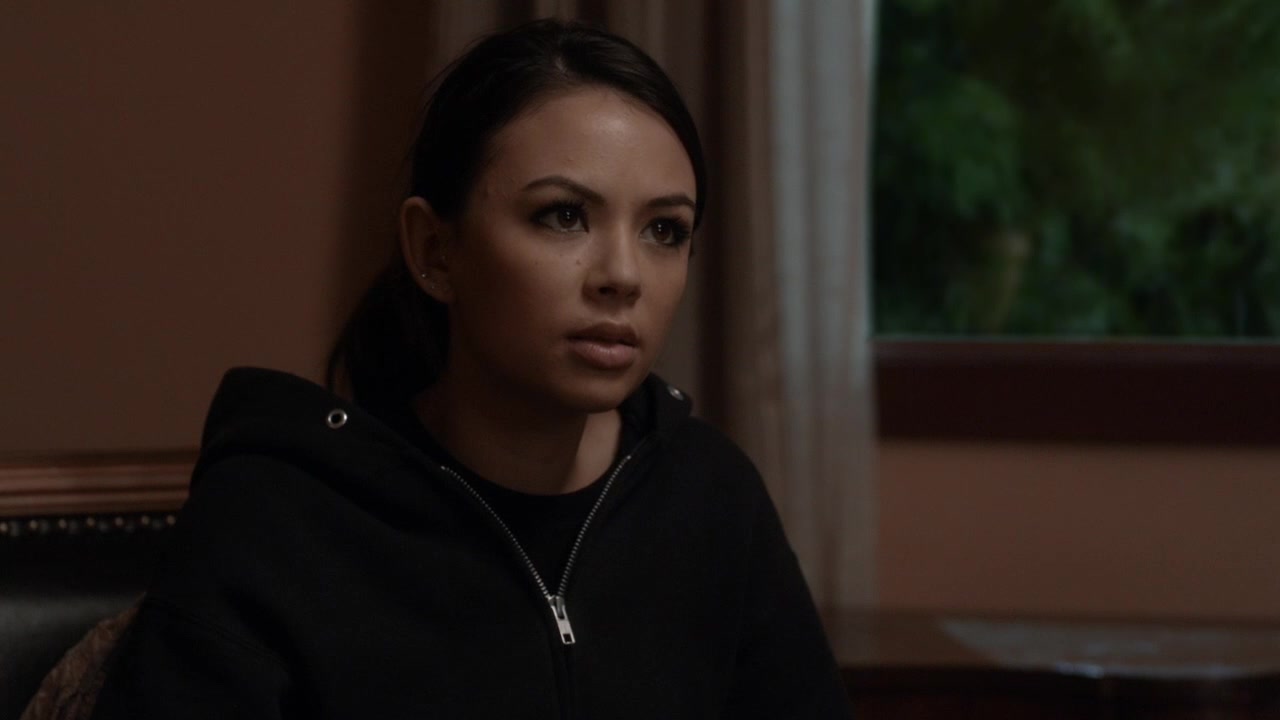 3.24 A Dangerous gAme - 0763 - Pretty Little Liars Screencaps