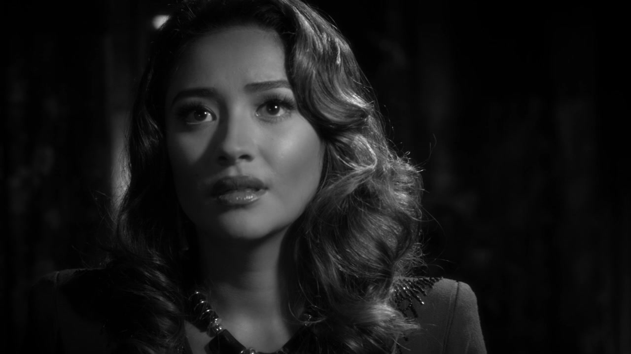 4.19 Shadow Play - 0466 - Pretty Little Liars Screencaps